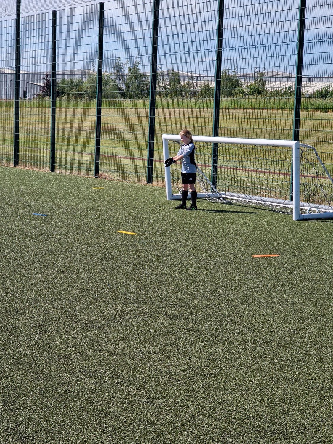 HCAT FOOTBALL FESTIVAL – Birdwell Primary School