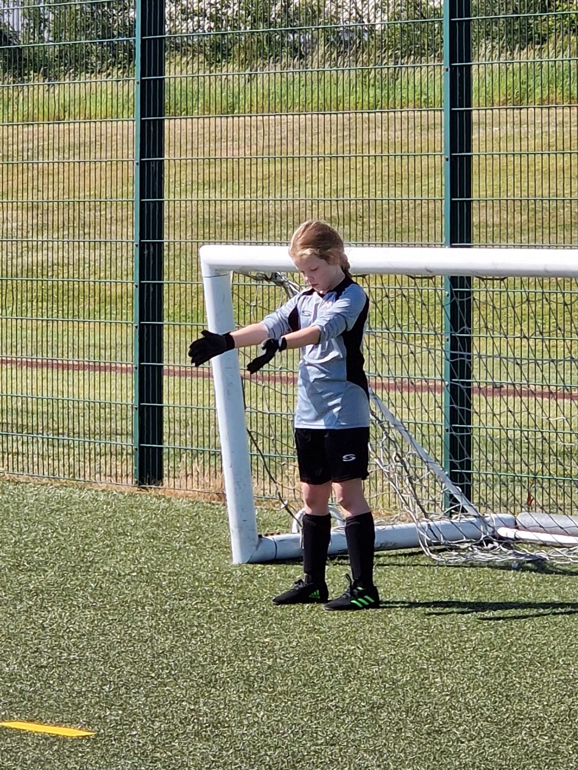HCAT FOOTBALL FESTIVAL – Birdwell Primary School